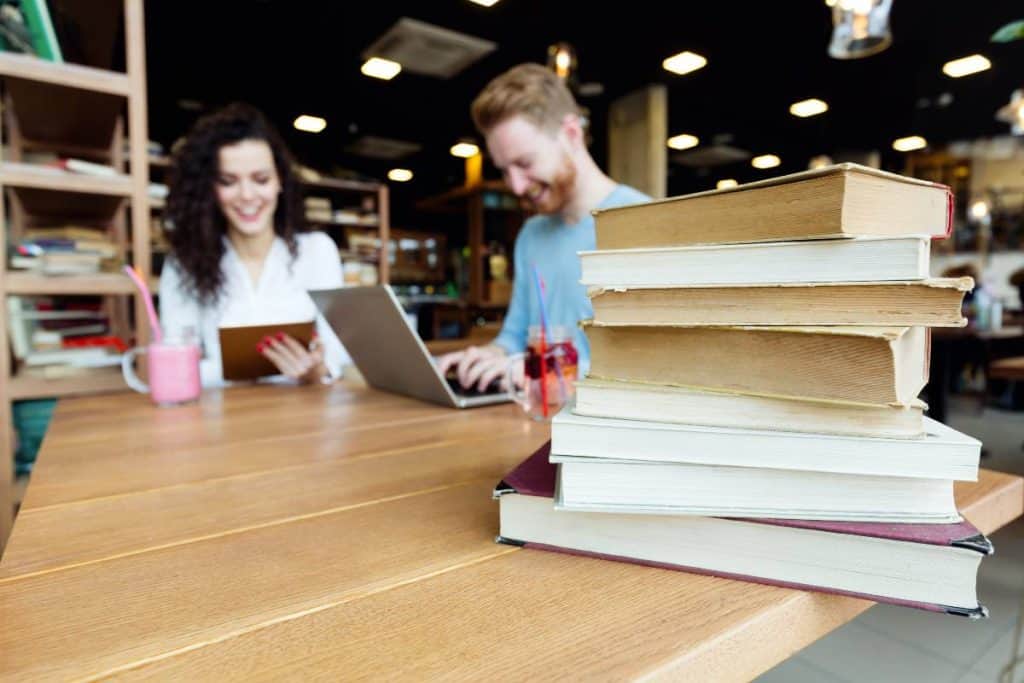 English Bookstores In Thailand You Should Visit! - Better Living Asia