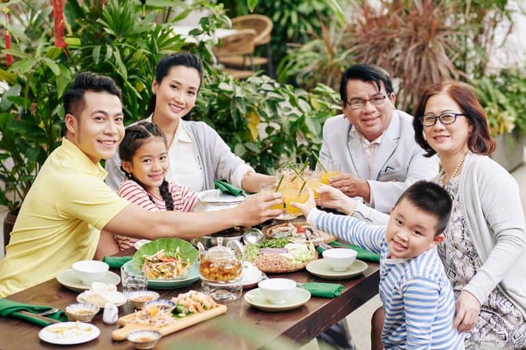 A Guide To Thai Family Values Expats - Better Living Asia